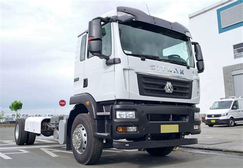 Vehículos Nuevos Kenworth de la Montaña
