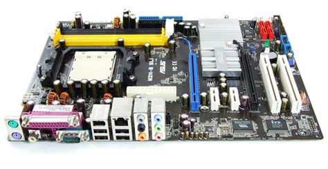 Asus M2N E SLI AMD Socket Sockel AM2 ATX Mainboard PCI E DDR2 7 1 SPDIF