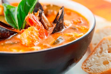Cazuela de mariscos te enseñamos como prepararla Lazos Delagente