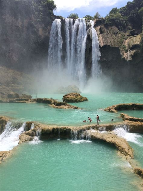 Cascada El Salto Is A Meters Waterfall With Massive Water Holes
