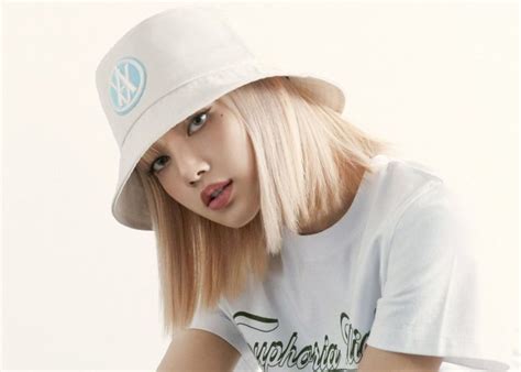 Music Mundial On Twitter News Blackpinks Lisa Will Be The Cover