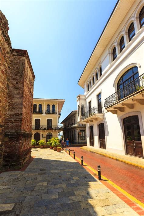 Edificios Clásicos Viejos En La Ciudad De Panamá Vieja Fotografía