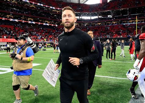 Kliff Kingsbury Girlfriend Bikini Photos Go Viral Fashionterest