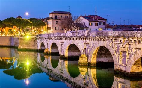 Rimini 10 Cose Da Vedere Cosa Fare E Come Arrivare La Guida
