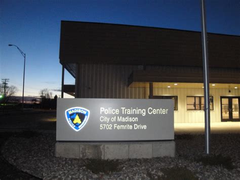 Photo Tour Policing Forward Madison Police Department City Of