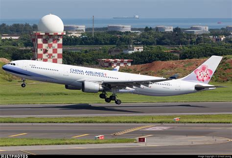 B Airbus A China Airlines Ernest Leung Jetphotos
