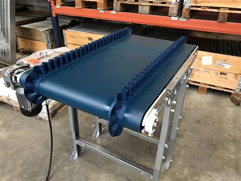 Convoyeur à bande charges légères MSET 100 fabrication française