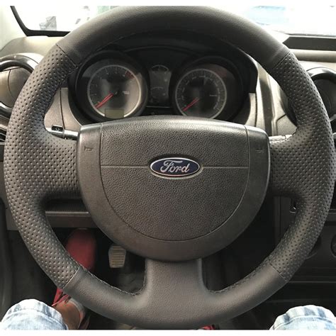 capa de volante costurada Fiesta Ecosport Escorrega o Preço
