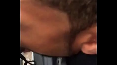 Gay Chupou O Pau Do Estranho Na Rua Videos Porno Gay Sexo Gay