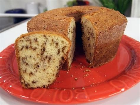 Bolo formigueiro um bolo simples delicioso e rápido
