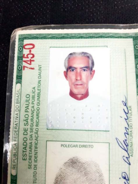 Homem de 62 anos é encontrado morto em residência