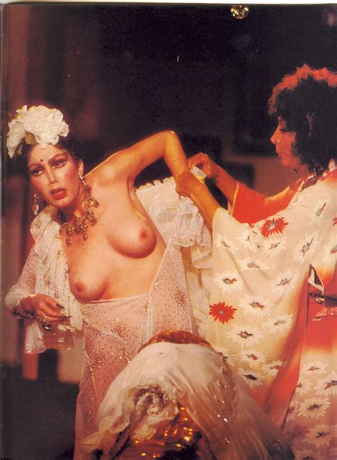 Irma Serrano Desnuda En Nana