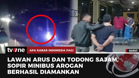 Kronologi Sopir Minibus Ancam Pengendara Lain Pakai Golok AKIP TvOne