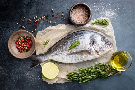 Como escolher peixe para a Páscoa Nutricionista dá dicas