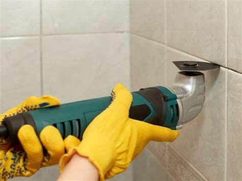 Removing Bathroom Tiles Without Breaking Them Semis Online