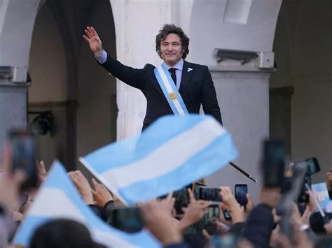 Acto por el Día de la Bandera a qué hora habla Javier Milei este 20 de