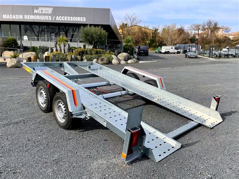 hiver Flétri Préposé remorque double essieux porte voiture Exécution la