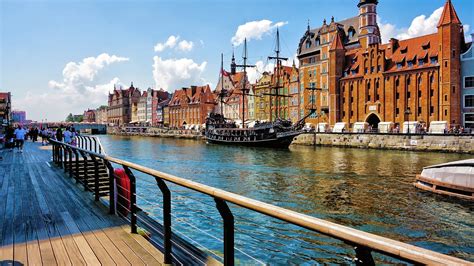 19 bellas ciudades europeas poco conocidas a las que deberías viajar