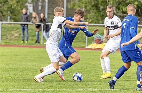 Fußball Landesliga Staffel III SV Böblingen geht in Trossingen