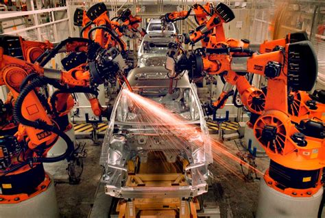 Los robots en la industria automovilística inteligentes móviles