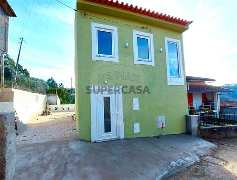 Moradia T2 à venda em Eiras e São Paulo de Frades SUPERCASA