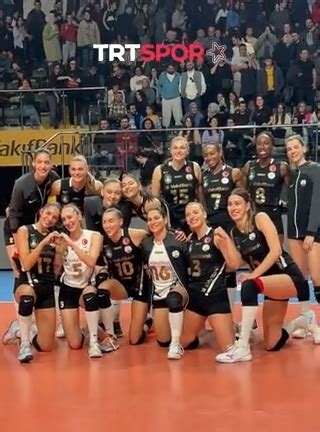 TRT Spor Yıldız on Twitter VakıfBank tan galibiyet pozu