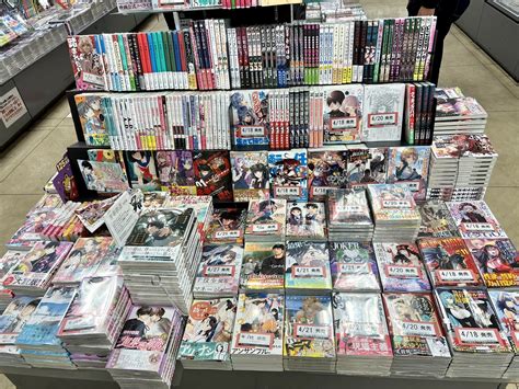 フォンティエ on Twitter 新刊新刊新刊の嵐 写真は撮ってないが少年少女漫画や大判コミックの新刊コーナーもちゃんとあるぞ