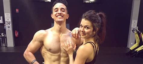 Tibo InShape Juju Fitcats Sexy Seins Nus Sur Instagram
