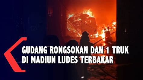 Gudang Rongsokan Dan Satu Truk Di Madiun Ludes Terbakar Kompas TV Vidio