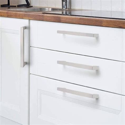 Top 20 Kitchen Cabinet Hardware Ideas You Can Easily Recreate