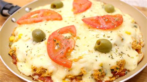 PRONTA EM 10 MINUTOS PIZZA DE FRIGIDEIRA FÁCIL E RÁPIDA RECEITA
