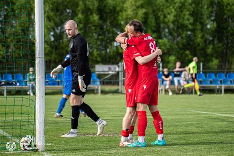 Podsumowanie meczów Akademii Widzewa 10 14 kwietnia Widzew24 pl
