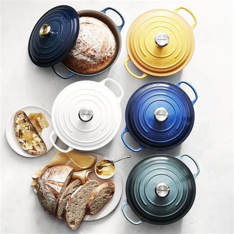 Le Creuset Signature Cast Iron Round Wide Dutch Oven 6 3 4 Qt