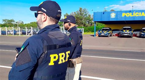 PRF apresenta balanço da Operação Ano Novo