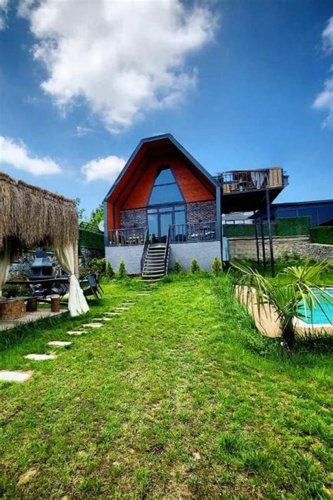 Sarasota Bungalov Sapanca G Nl K Kiral K Havuzlu Bungalov Fiyatlar