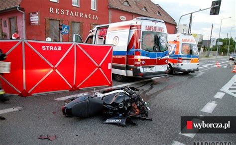 Miertelny Wypadek Motocyklisty Obok Alibaby W Opolu Wideo Zdj Cia