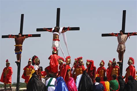 Zwyczaje Wielkanocne w Polsce i na świecie Sześć Stron Świata