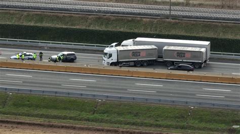 A Bloccata Per Tentata Rapina Le Immagini Dal Drone Della Scena Dell