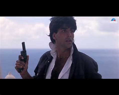 Main Khiladi Tu Anari