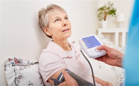 Pressione bassa tanti dettagli per saperne di più su sintomi cause e