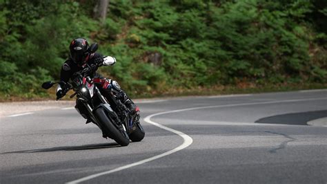The New Suzuki Gsx S Sert Is A Limited Edition Naked That Ll Make You