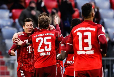 Bayern Monachium Bayer Leverkusen gdzie oglądać Transmisja TV i