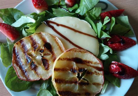 Grillowany Camembert Z Jab Kiem Doradcasmaku Pl