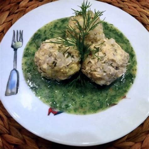 Przepis Na Klopsy Drobiowe W Sosie Koperkowym Kuchnia Tomka