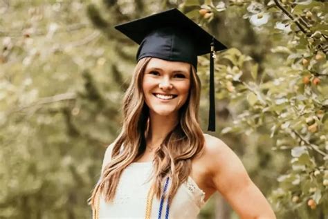 Cale Makar Girlfriend Who Is Tracy Evans Abtc