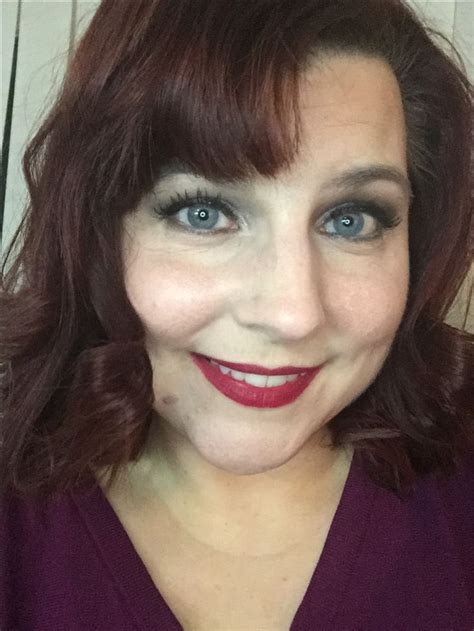 Younique Moodstruck Minerals Stiff Upper Lip Lip Stain Sleek For All