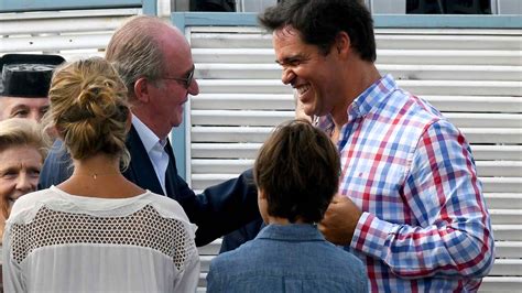 Un descendant de Franco prétendant au trône de France