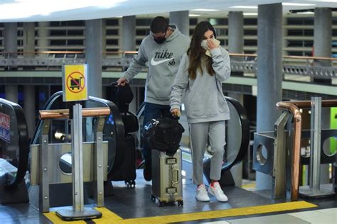 Mariana Rios Flagrada Novo Affair Em Aeroporto De S O Paulo