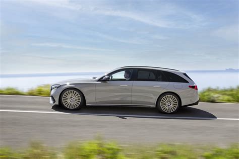 Nouvelle Mercedes Classe E Break Hybride Rechargeable Grande