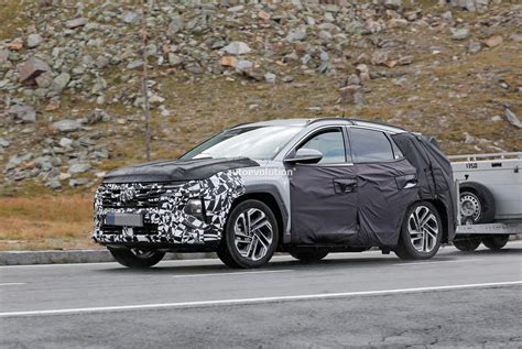 Hyundai Tucson Facelift Masterfully Rendered With Santa Cruz